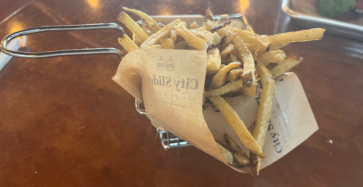 City Sliders Opens at Westlawn Inn - Bay Weekly